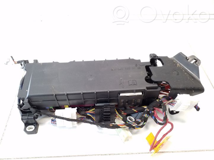 A2465400040 Mercedes-Benz A W176 Module de fusibles, 30.00 € | OVOKO