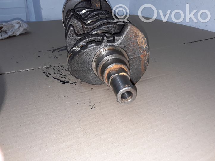55561516 Opel Astra J Vilebrequin du moteur, 200.00 € | OVOKO