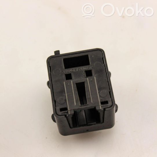 04602751AA Dodge Grand Caravan Tailgate/boot open switch button, 10.00 ...