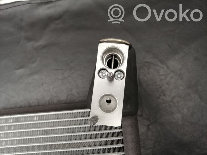 CAR4070 Mercedes-Benz GLE (W166 - C292) Heater radiator pipe/hose ...