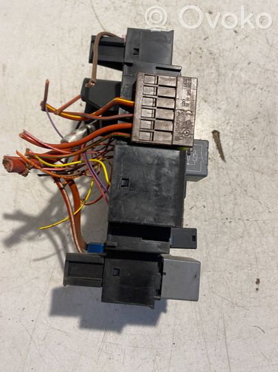 A2229063805 Mercedes-Benz GLC X253 C253 Module de fusibles, 60.00 € | OVOKO