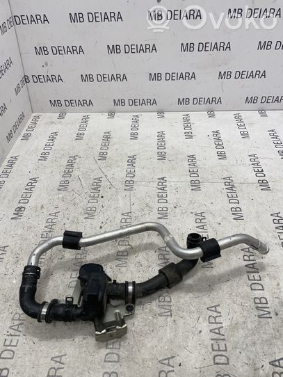 97057222500 Porsche Panamera (970) Pompe à eau de liquide de ...