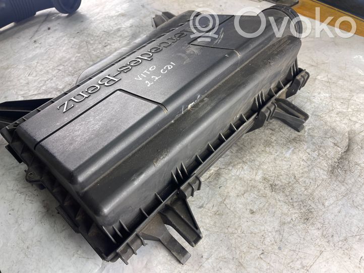 A0000901651 Mercedes-Benz Vito Viano W639 Boîtier de filtre à air, 13. ...