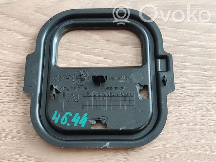 7367766 BMW 5 G30 G31 Autres pièces compartiment moteur, 12.00 € | OVOKO