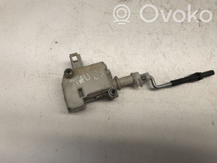 3B0959782 Audi TT Mk1 Moteur de verrouillage trappe à essence, 4.00 ...