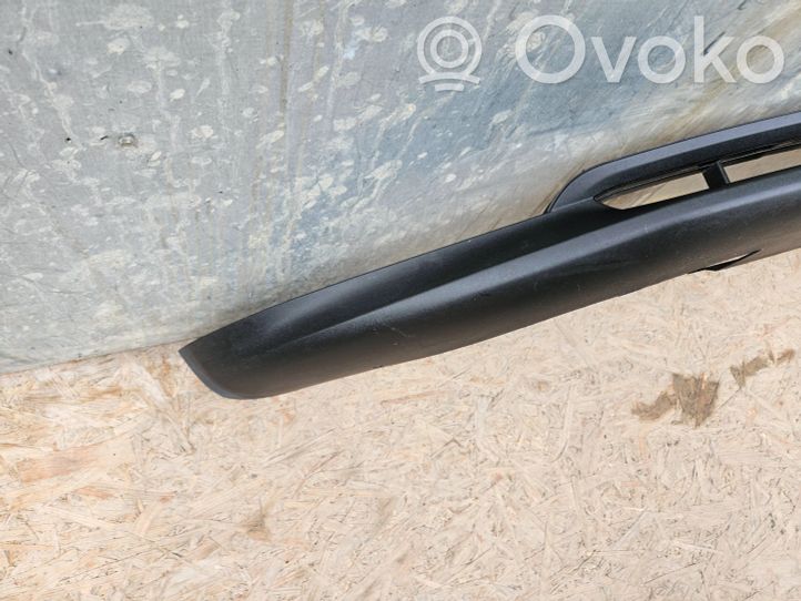 95B807061M Porsche Macan Front bumper lip, 188.24 € | RRR