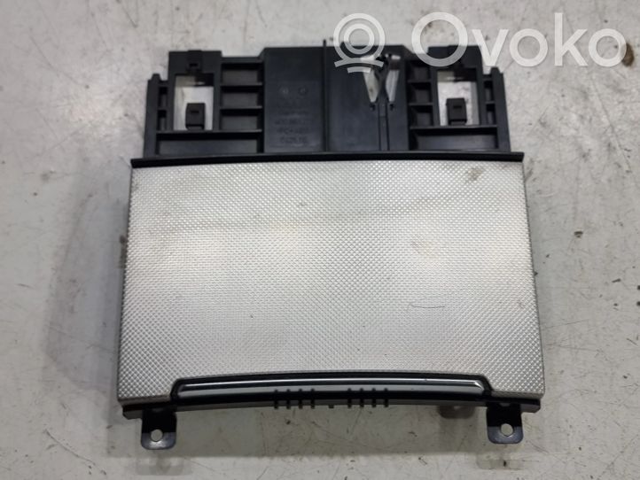 4G0863273 Audi A6 C7 Garniture de cendrier avant, 20.00 € | OVOKO
