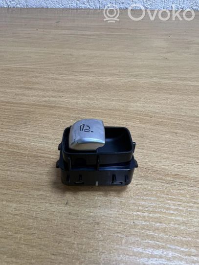 D6272 Mercedes-Benz GLC X253 C253 Autres commutateurs / boutons ...