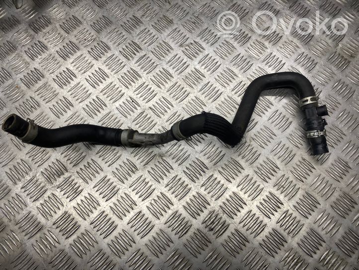 Mercedes-Benz W470 Engine coolant pipe/hose, 10.00 € | RRR