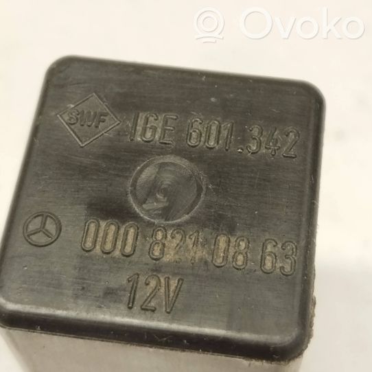 0008210863 Mercedes-Benz W123 Other relay, 10.00 € | RRR