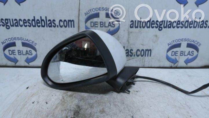 Opel Corsa D Front door electric wing mirror, 48.04 € | RRR