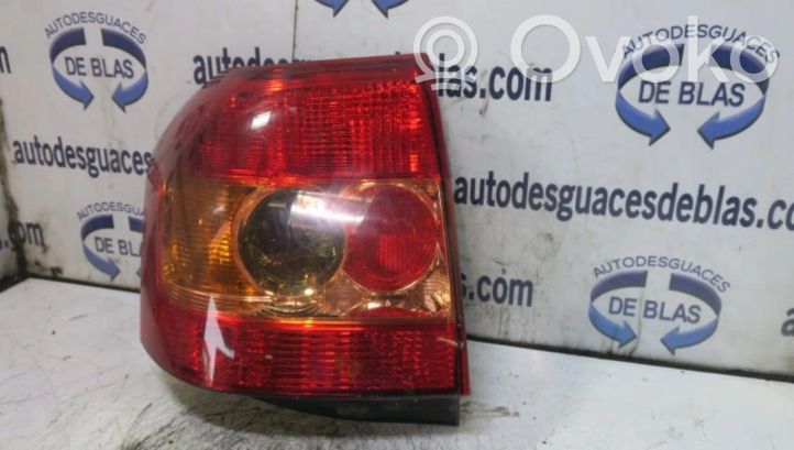 Toyota Corolla E120 E130 Rear/tail lights, 41.68 € | RRR
