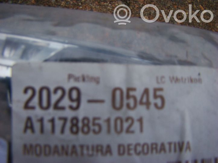 1178851021 Mercedes-Benz CLA C117 X117 W117 Moulures, baguette de toit ...