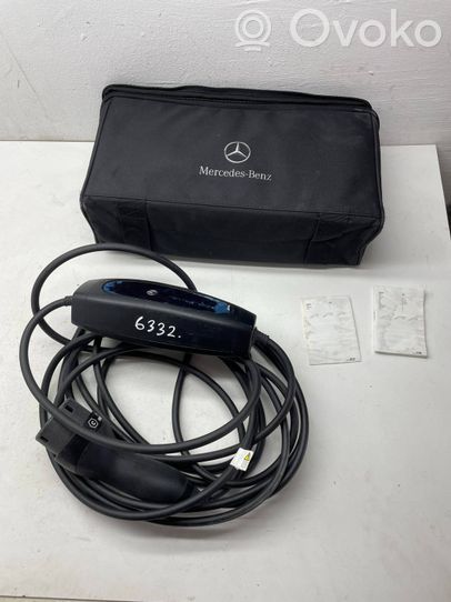 A0005835003 Mercedes-Benz GLE W167 Electric car charging cable, 285.00 ...