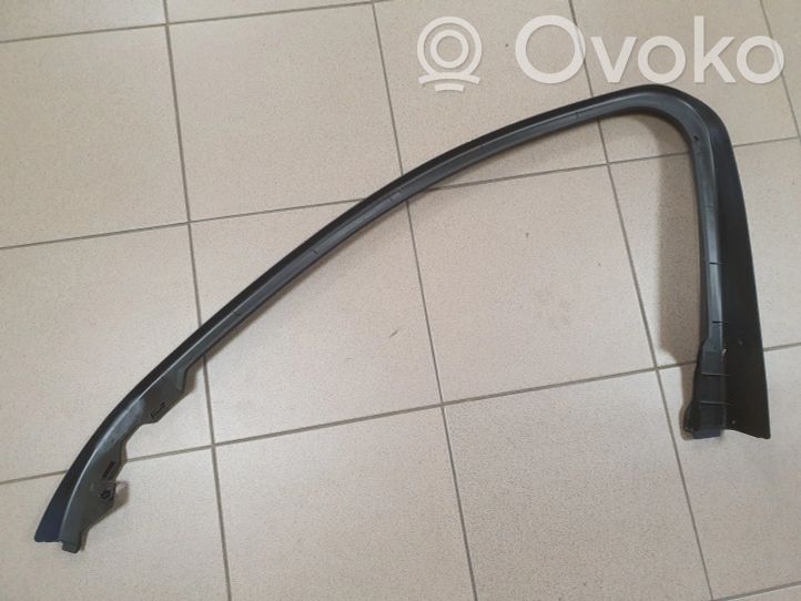 A2057270171 Mercedes-Benz C W205 Moulures des vitres de la porte avant ...