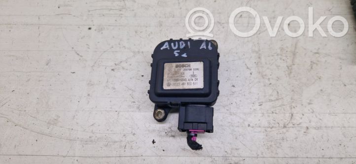 4B1820511 Audi A6 S6 C5 4B Air flap motor/actuator, 1.50 € | RRR