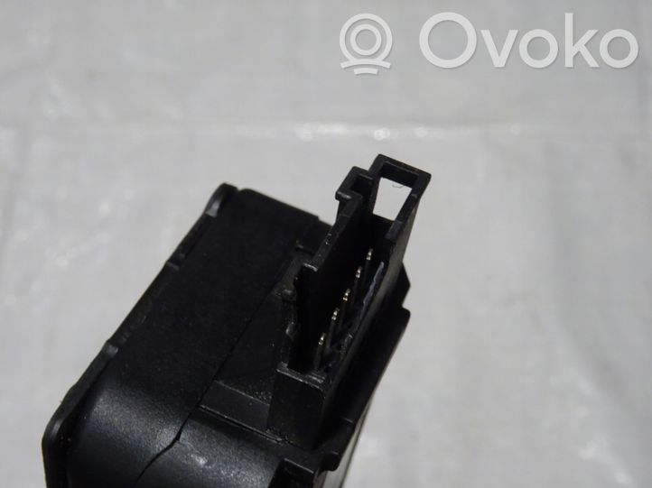 4F9827383E Skoda Fabia Mk1 (6Y) Serrure de loquet coffre, 77.65 € | OVOKO