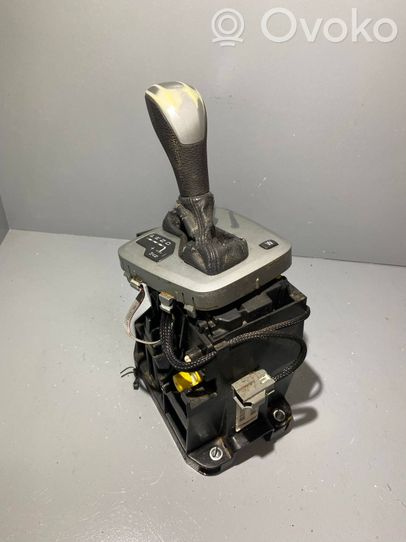 P08689424 Volvo XC90 Gear selector/shifter (interior), 50.00 € | RRR