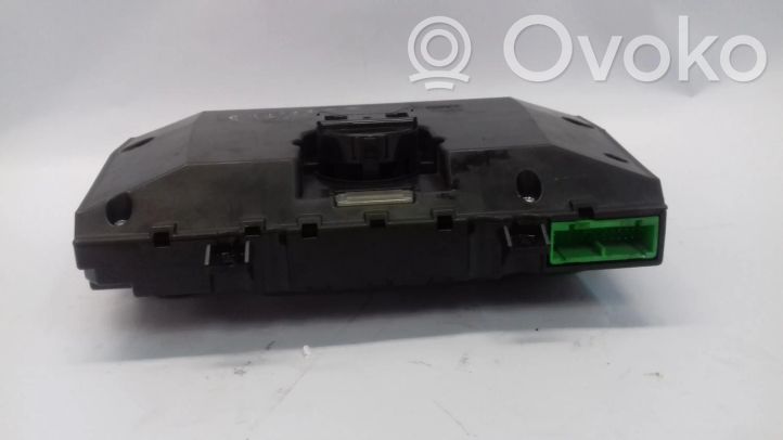Volvo XC60 Climate control unit, 115.52 € | RRR