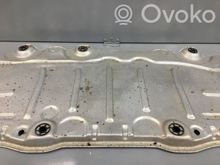 5Q0825701C Volkswagen Golf VII Heat shield in engine bay, 76.41 € | RRR