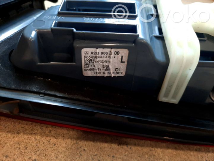 A2539063100 Mercedes-Benz GLC X253 C253 Feux arrière sur hayon, 50.00 € | OVOKO