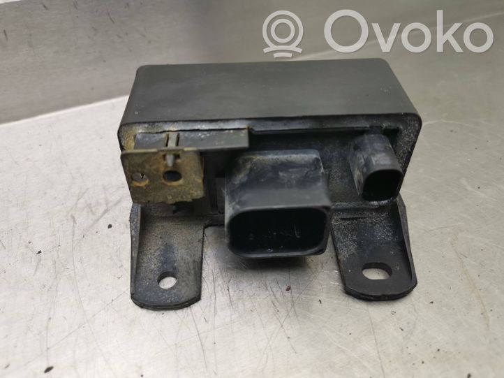 A0005453516 Mercedes-Benz Sprinter W906 Glow plug pre-heat relay, 25.00 ...