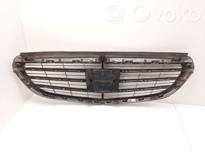 A2128801383 Mercedes-Benz E W212 Front bumper upper radiator grill, 220 ...