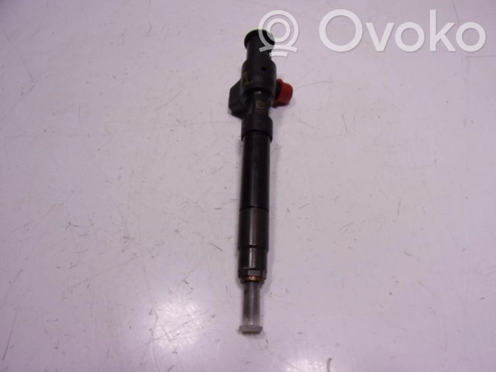 2407504 Ford Mondeo MK V Fuel injector, 135.34 € | RRR