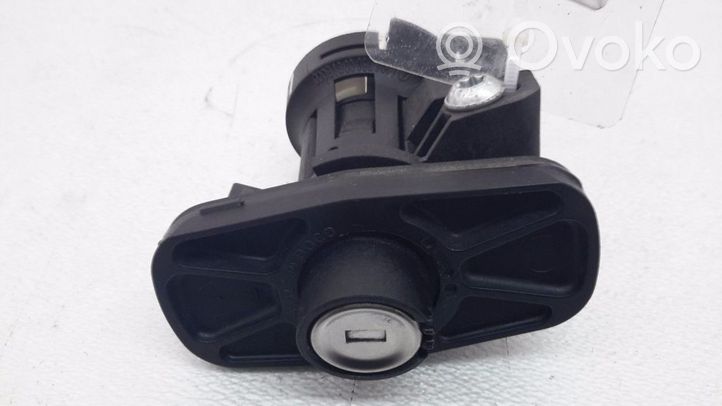 A2047500061 Mercedes-Benz CLS C218 X218 Serratura esterna portellone ...