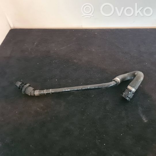 OGR35 Mercedes-Benz C W205 Tuyau de liquide de refroidissement moteur ...