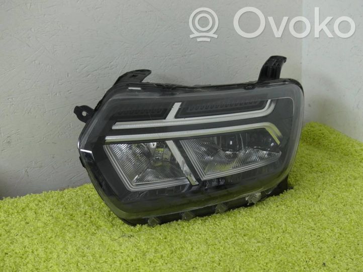 260602515r Dacia Duster II Phare frontale, 108.95 € | OVOKO