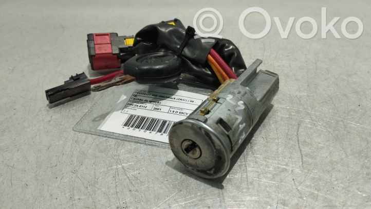 Peugeot 206 Ignition lock, 40.00 € | RRR