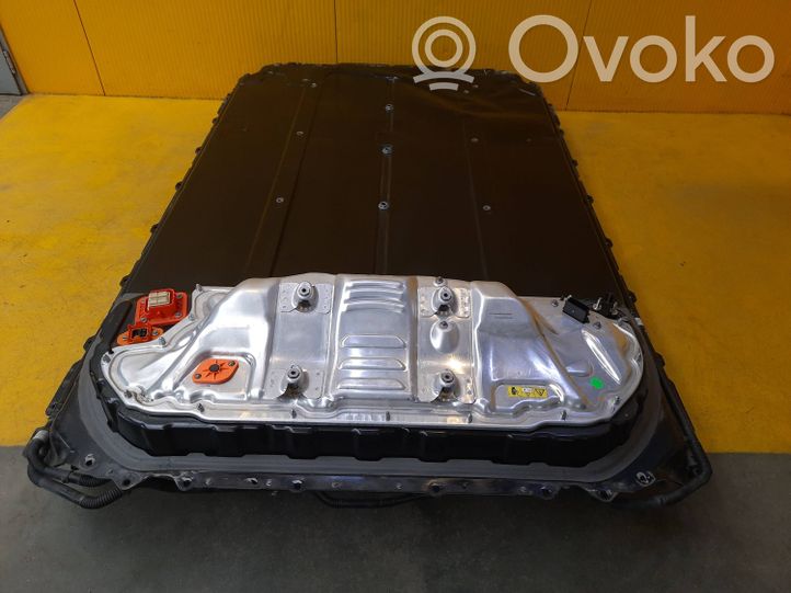 110442300M Tesla Model 3 Hybrid/electric vehicle battery, 11764.70 € | RRR