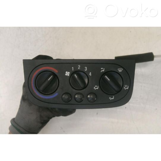 Opel Corsa C Climate control unit, 69.00 € | RRR