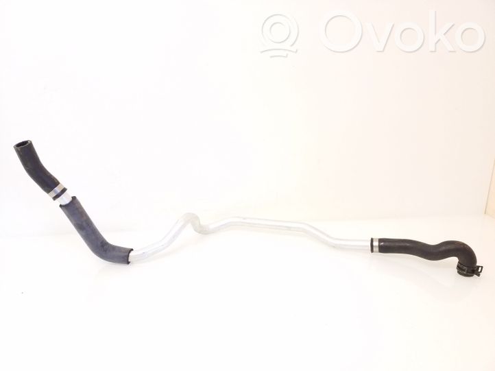 A2058300902 Mercedes-Benz C W205 Tuyau de liquide de refroidissement ...