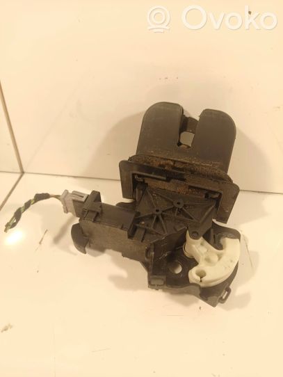 8P4827505B Audi Q7 4L Tailgate/trunk/boot lock/catch/latch, 25.00 € | RRR