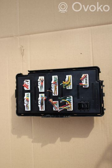 EGR8 SsangYong Kyron Boîte à fusibles relais, 75.32 € | OVOKO