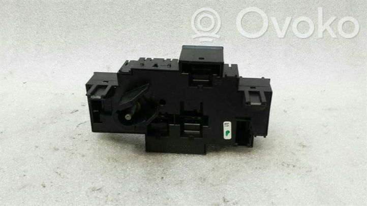 RGM39834 Mercedes-Benz GLC X253 C253 Module de fusibles A2229063202 ...