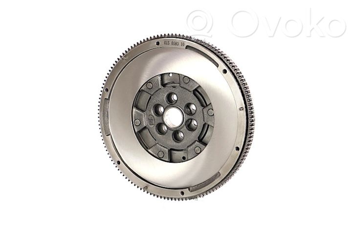 009-001-000085R Audi A3 S3 8P Dual mass flywheel, 235.00 € | RRR