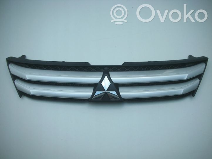 7450B048 Mitsubishi Eclipse Cross Grille calandre supérieure de pare ...