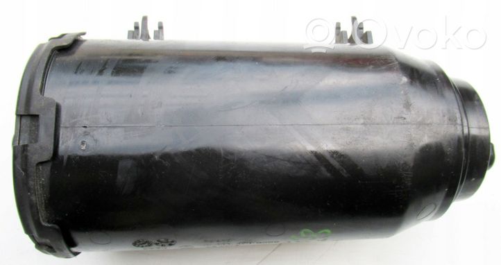 A0004700559 Mercedes-Benz C W205 Serbatoio a carbone attivo per il ...