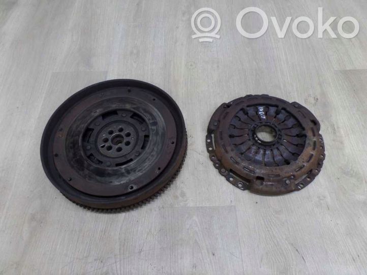 Iveco Daily 4th gen Volant moteur bi-masse, 80.24 € | OVOKO