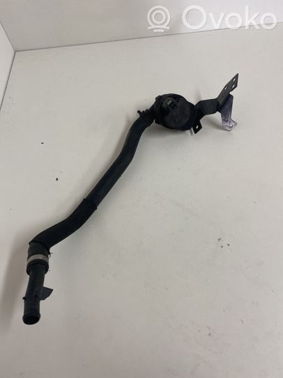 A2118350028 Mercedes-Benz GLC X253 C253 Pompe à eau de liquide de ...