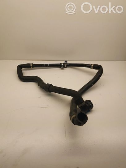 A2135011782 Mercedes-Benz E W213 Engine coolant pipe/hose, 30.00 € | RRR