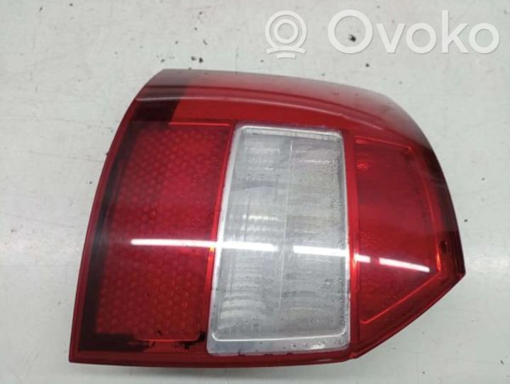 8E9945257 Audi A4 S4 B6 8E 8H Tailgate rear/tail lights, 54.12 € | RRR