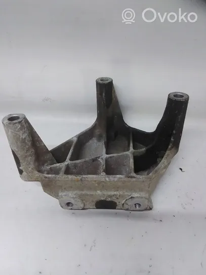 461117160 Opel Corsa C Engine mounting bracket, 8.79 € | RRR