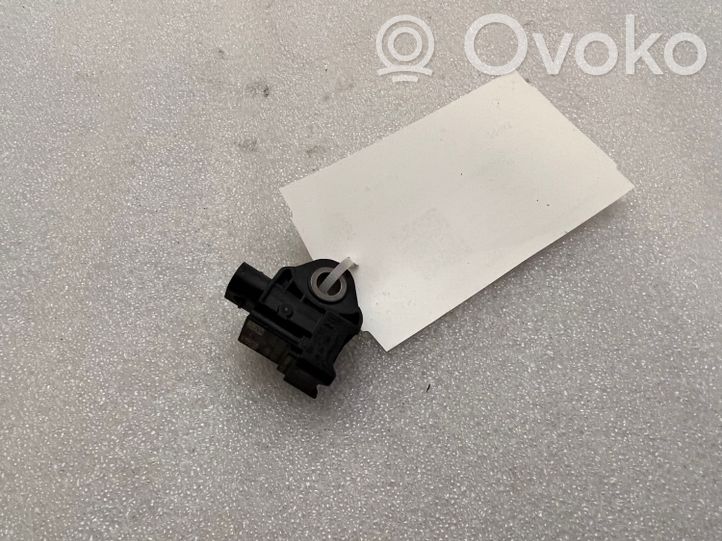 UTO24985 Mercedes-Benz GLC X253 C253 Capteur de collision / impact de ...