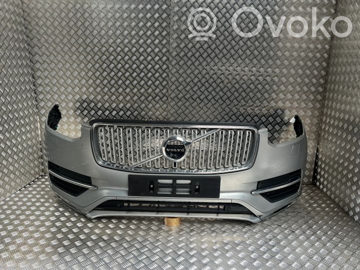 Volvo XC90 Front bumper, 1799.00 € | RRR