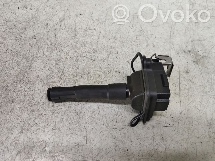 058905105 Audi A4 S4 B5 8D High voltage ignition coil, 9.90 € | RRR