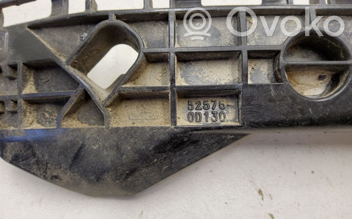 525760D130 Toyota Yaris Rear bumper mounting bracket, 10.00 € | RRR
